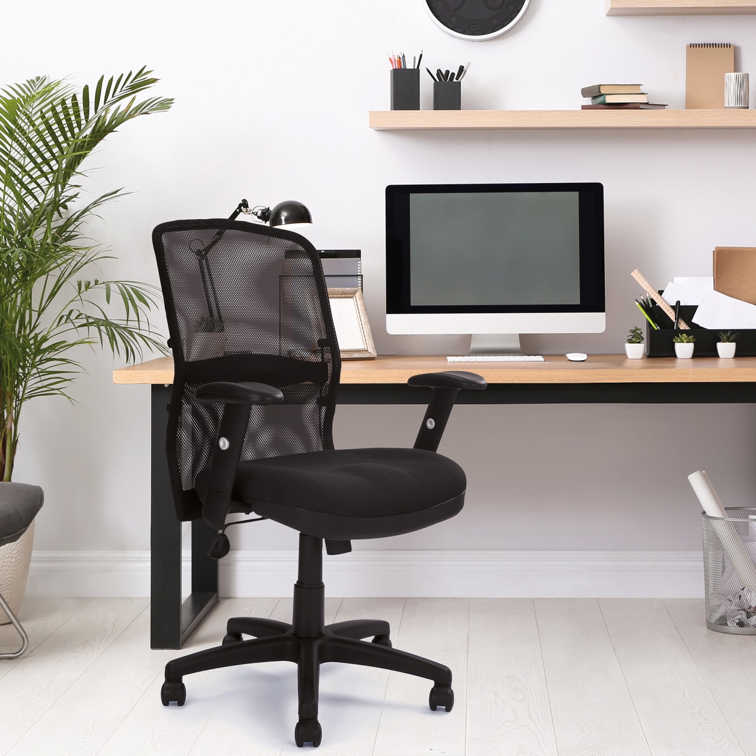 Alcanto Mesh Back Manager Armchair with Adjustable Lumbar Support ...