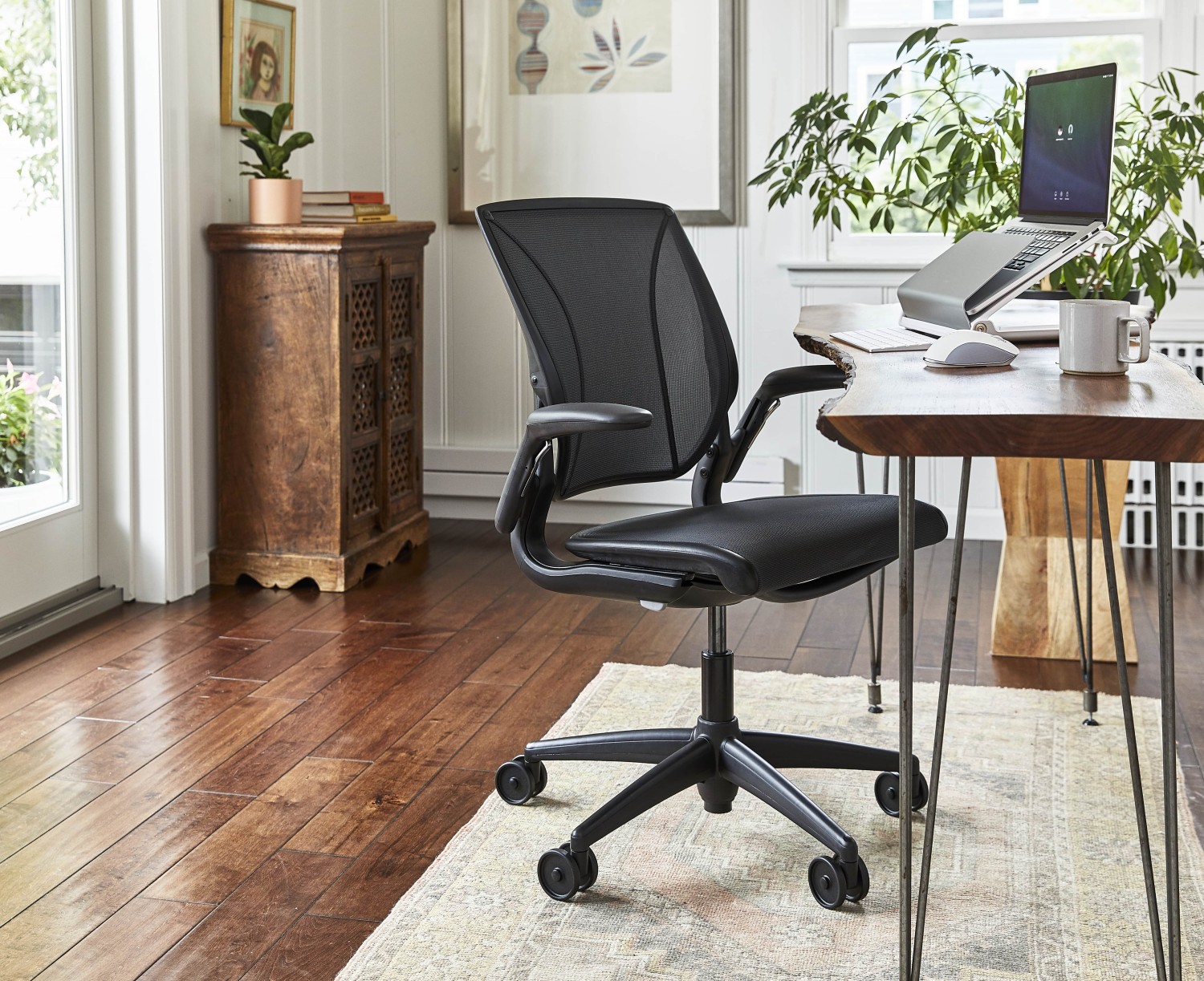 Diffrient World Task Chair