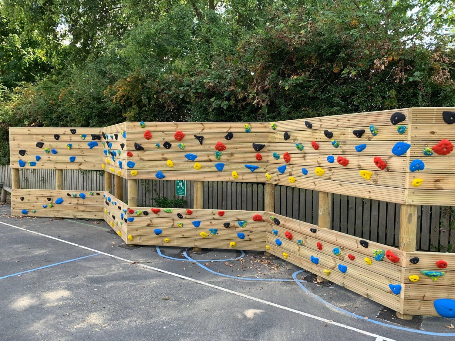 Outdoor Traverse Climbing Wall. 16x2 meters