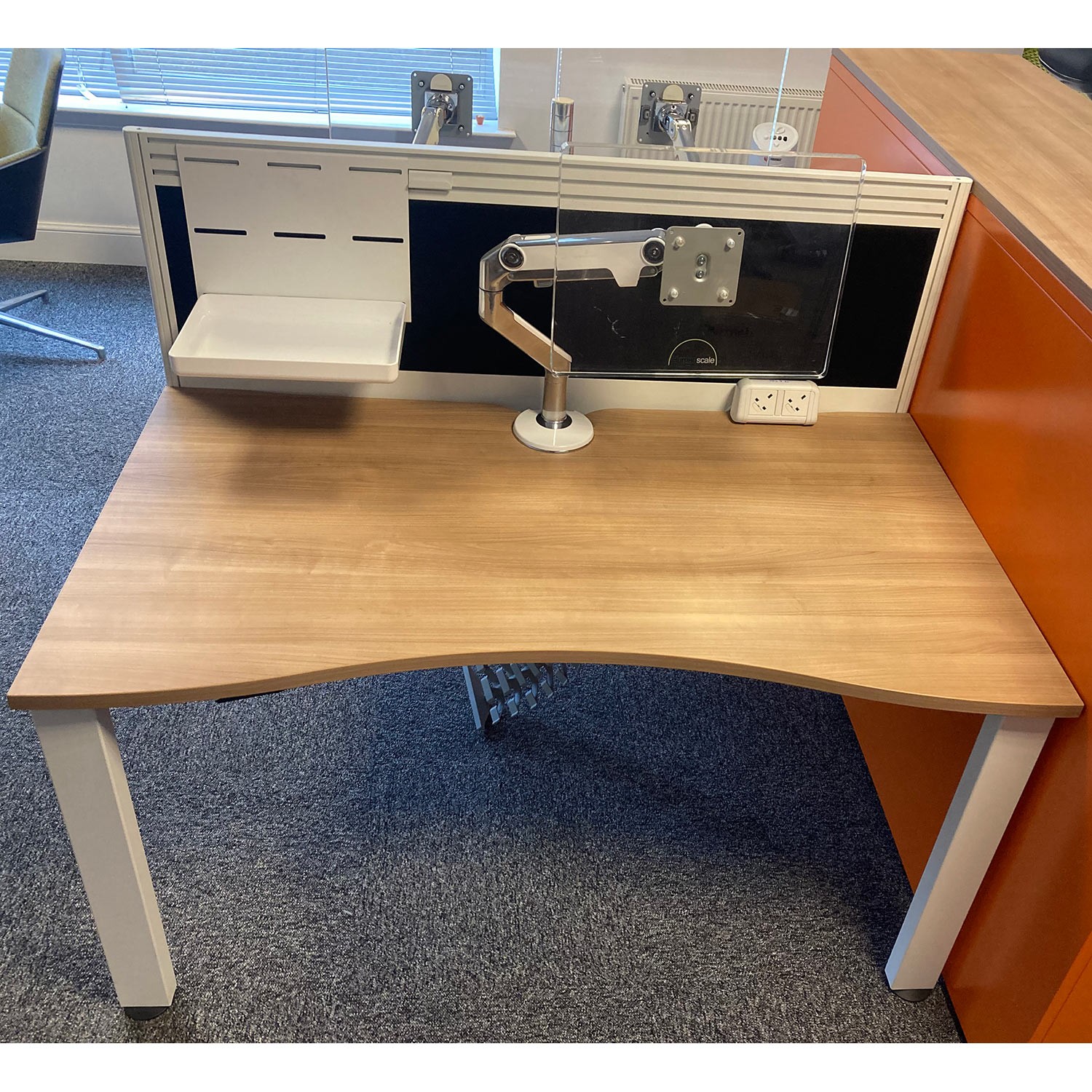 Torasen Freeway 2 Person Bench Autumn/White **EX-DISPLAY**